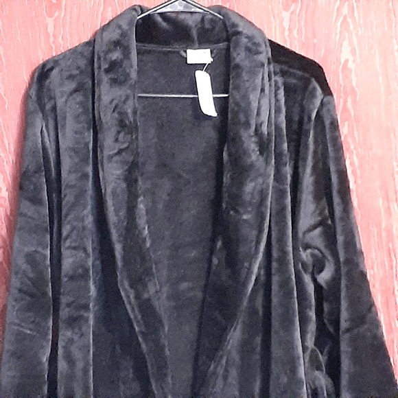 Soma | Intimates & Sleepwear | Soma Embraceable Collection Black Plush ...